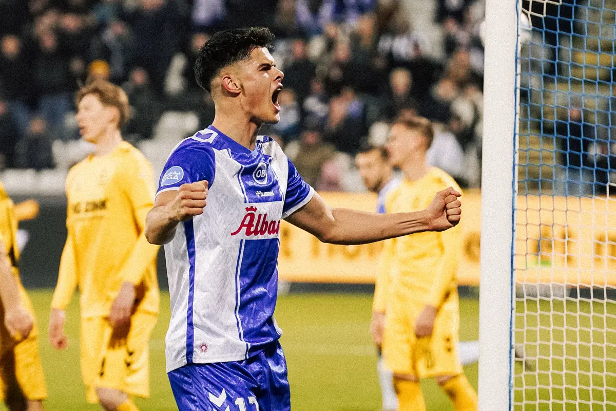 Stribet målfest giver tre point og et fantastisk udgangspunkt